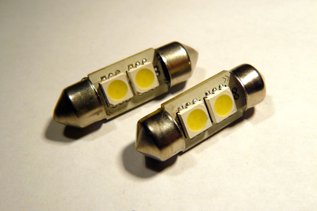 HSUN LED žarulja Festoon (C3W C5W) SMDx2 | Koreqt.hr